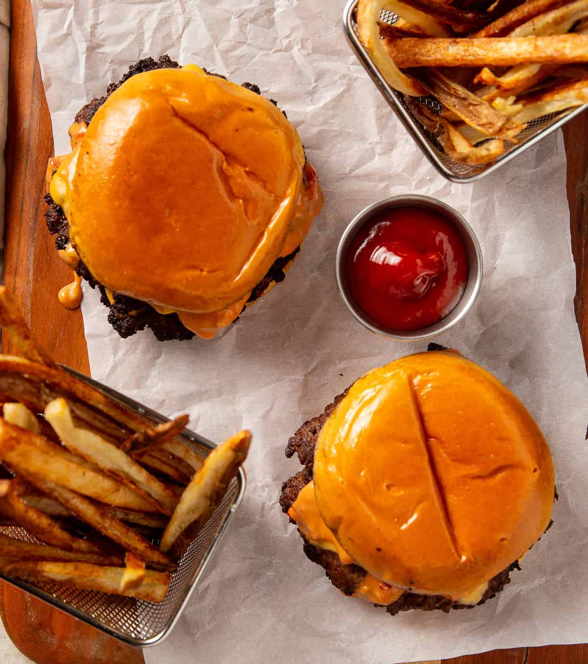 The Ultimate Smash Burger Recipe for Crispy, Juicy Perfection - Basil ...